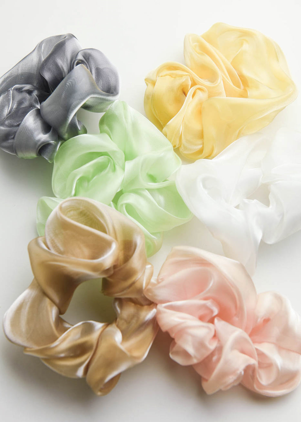 Nylon Scrunchie – WE ARE CHIMMI